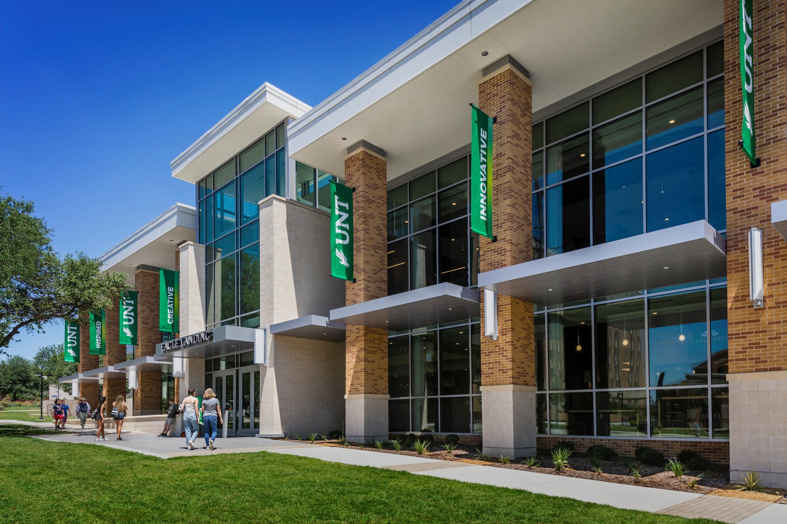 University of North Texas Eagle Landing Dining Hall