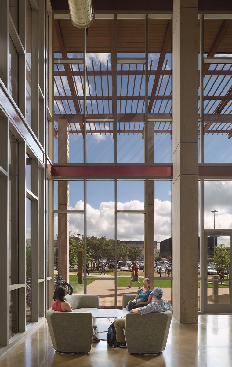 University of Texas San Antonio, San Saba Hall