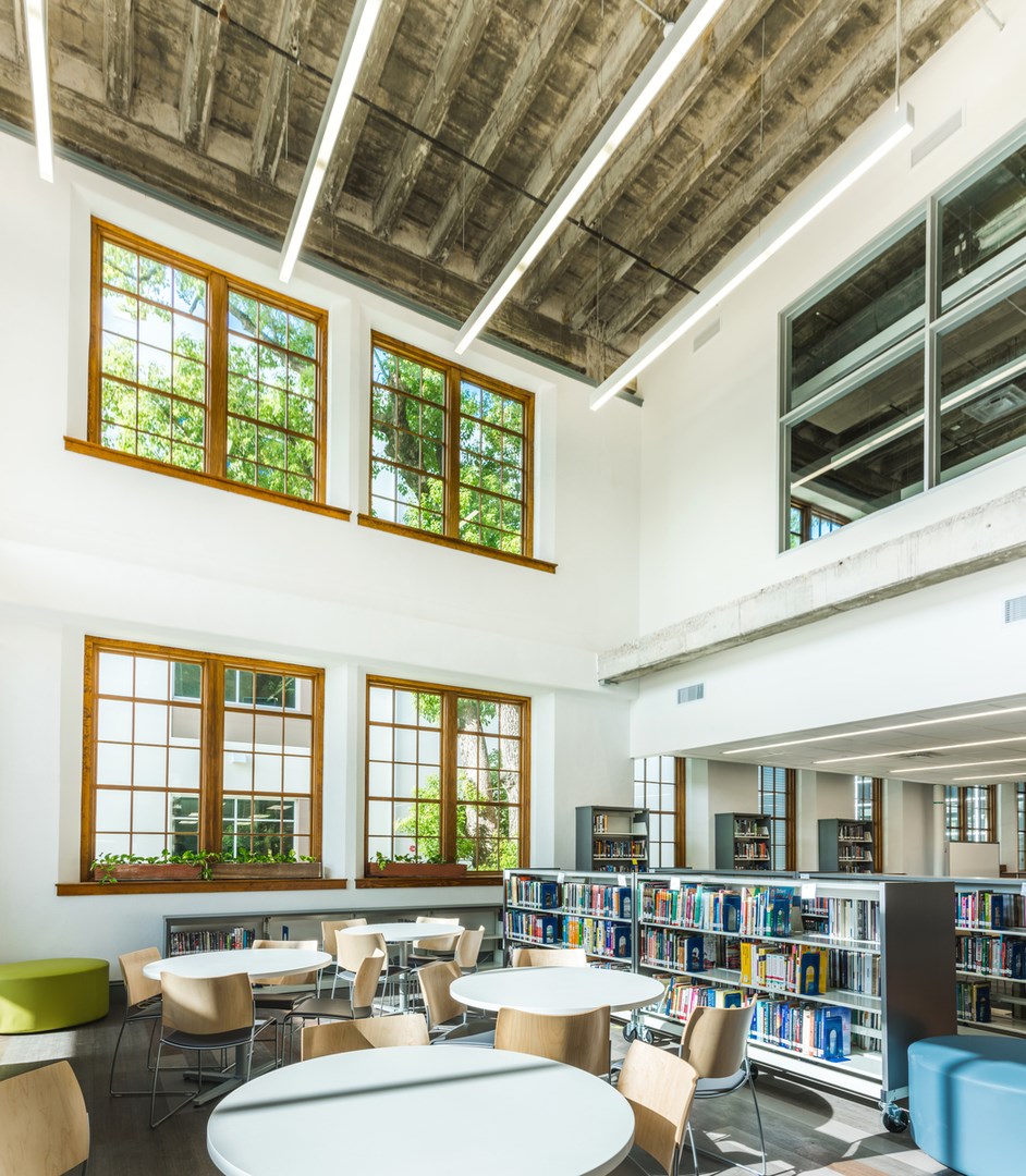 Houston Independent School District, Milby High School