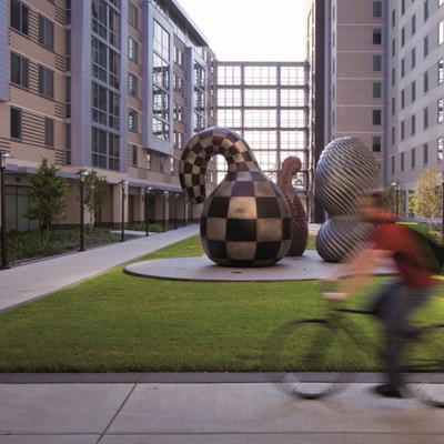 Texas A&M Innovation Plaza, Horizon & Life Towers