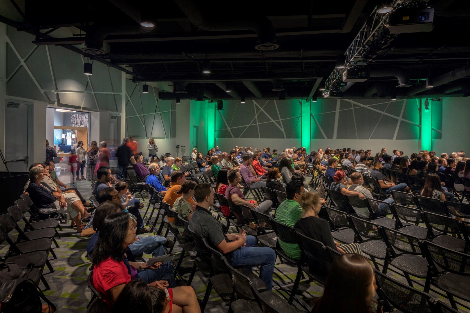 Houston's First Baptist Church - Downtown