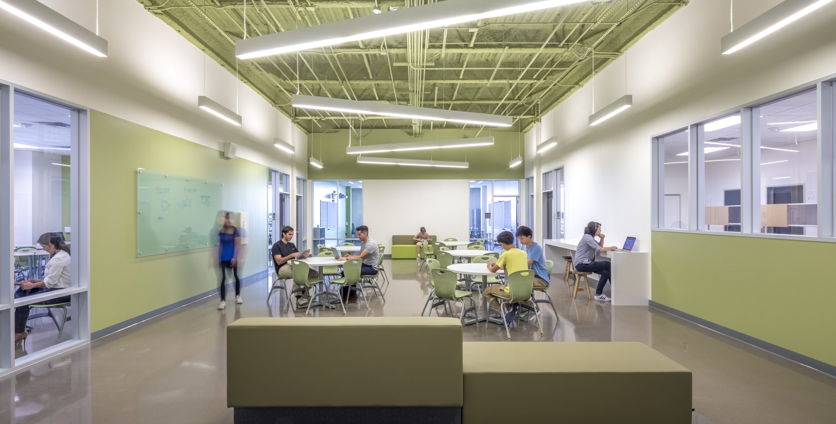 Houston Independent School District, Milby High School