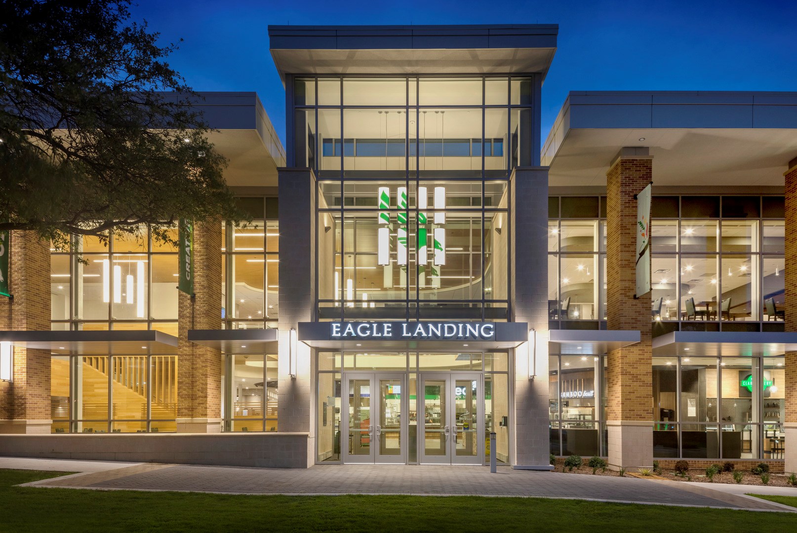 University of North Texas Eagle Landing Dining Hall